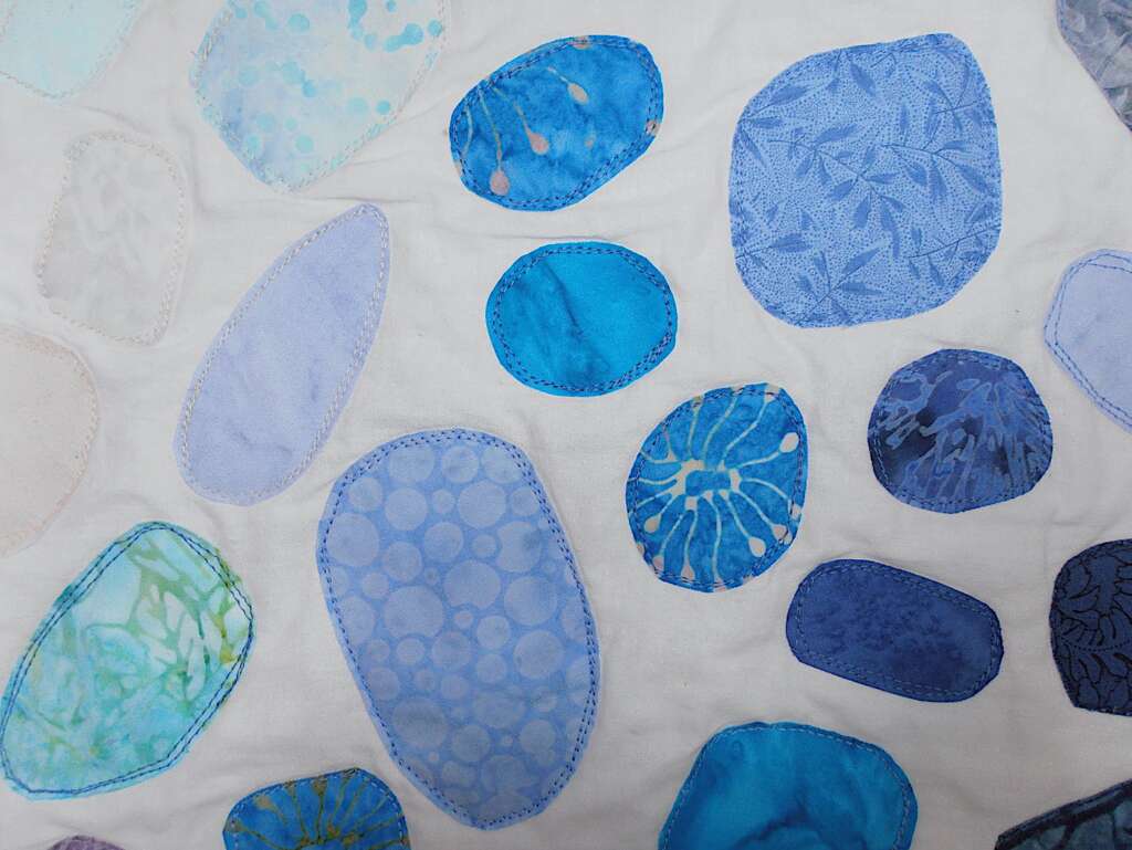 Memoranda – Michelle Cooper, Australian author